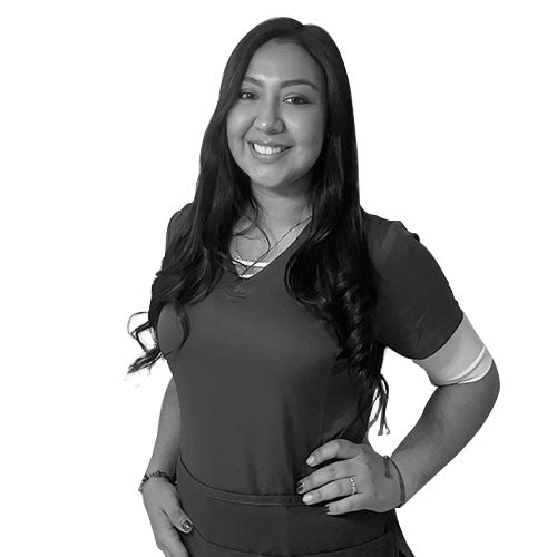 DANIELA R. – Face Haus