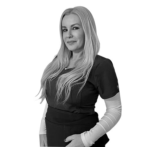 MONIKA I. – Face Haus